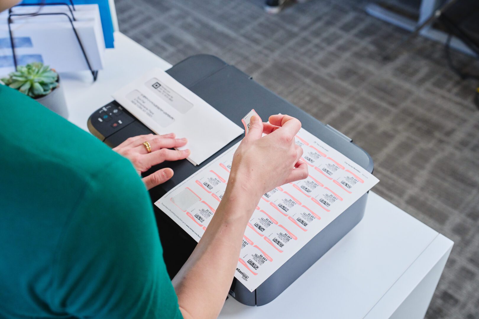 Mail and Ship Legal Documents - Stamps.com